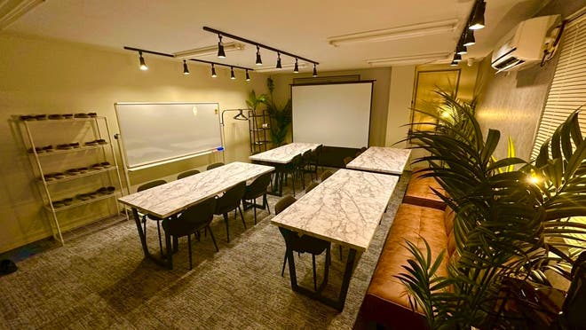 NEW!【八丁堀駅徒歩2分!宝町駅徒歩3分!】最大24名/無料Wifi/会議・撮影・女子会・ボドゲ・パーティ等!飲食🍺🍷可!の写真8