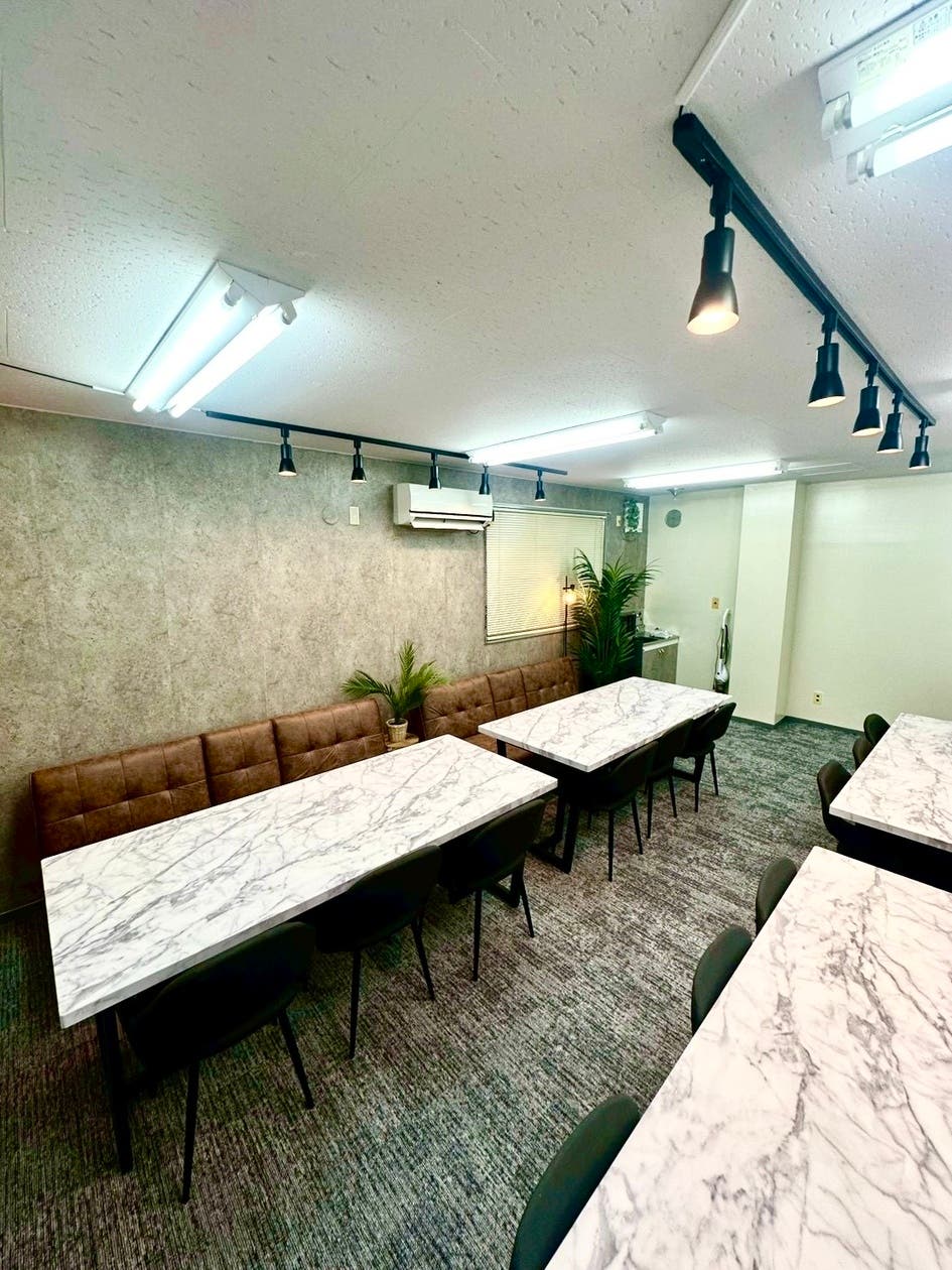 NEW！【八丁堀駅徒歩2分！宝町駅徒歩3分！】最大24名/無料Wifi/会議・撮影・女子会・ボドゲ・パーティ等！飲食🍺🍷可！の写真4