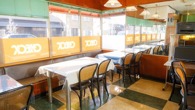 駐車場6台/マイクロバス可!泉大津で50年の純喫茶スタジオ。フェニックス車8分/TV・CM・MV・再現VTR・控室に/ゴミ回収込の写真3