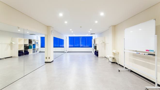 12/31Newオープン【五条駅徒歩8分】広々50㎡!長方形型で使いやすい★ダンス・ヨガ・演劇・ポージングの写真5