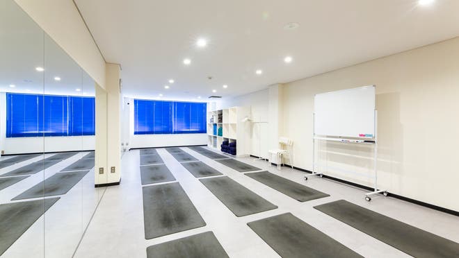 12/31Newオープン【五条駅徒歩8分】広々50㎡!長方形型で使いやすい★ダンス・ヨガ・演劇・ポージングの写真9