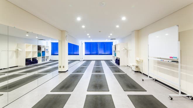 12/31Newオープン【五条駅徒歩8分】広々50㎡!長方形型で使いやすい★ダンス・ヨガ・演劇・ポージングの写真12