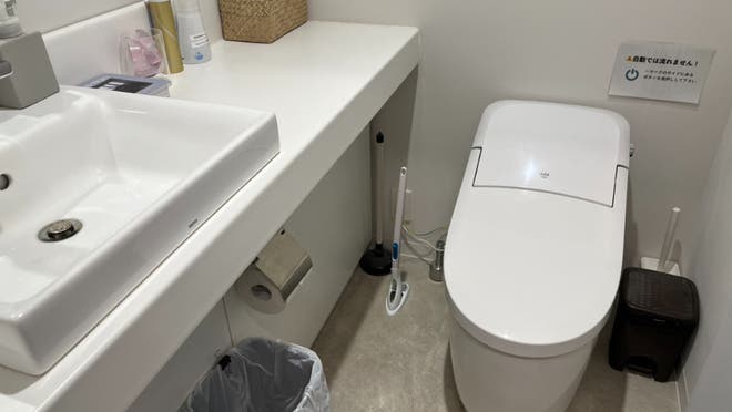 【鍵付き1名個室B】西新宿五丁目駅徒歩4分!フリードリンク/Wi-Fi/充電器/テレワークやWeb会議に最適の写真14