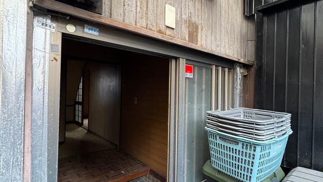 生活の痕跡が残る昭和レトロな空き家。廃墟撮影・コスプレ撮影に最適の写真2