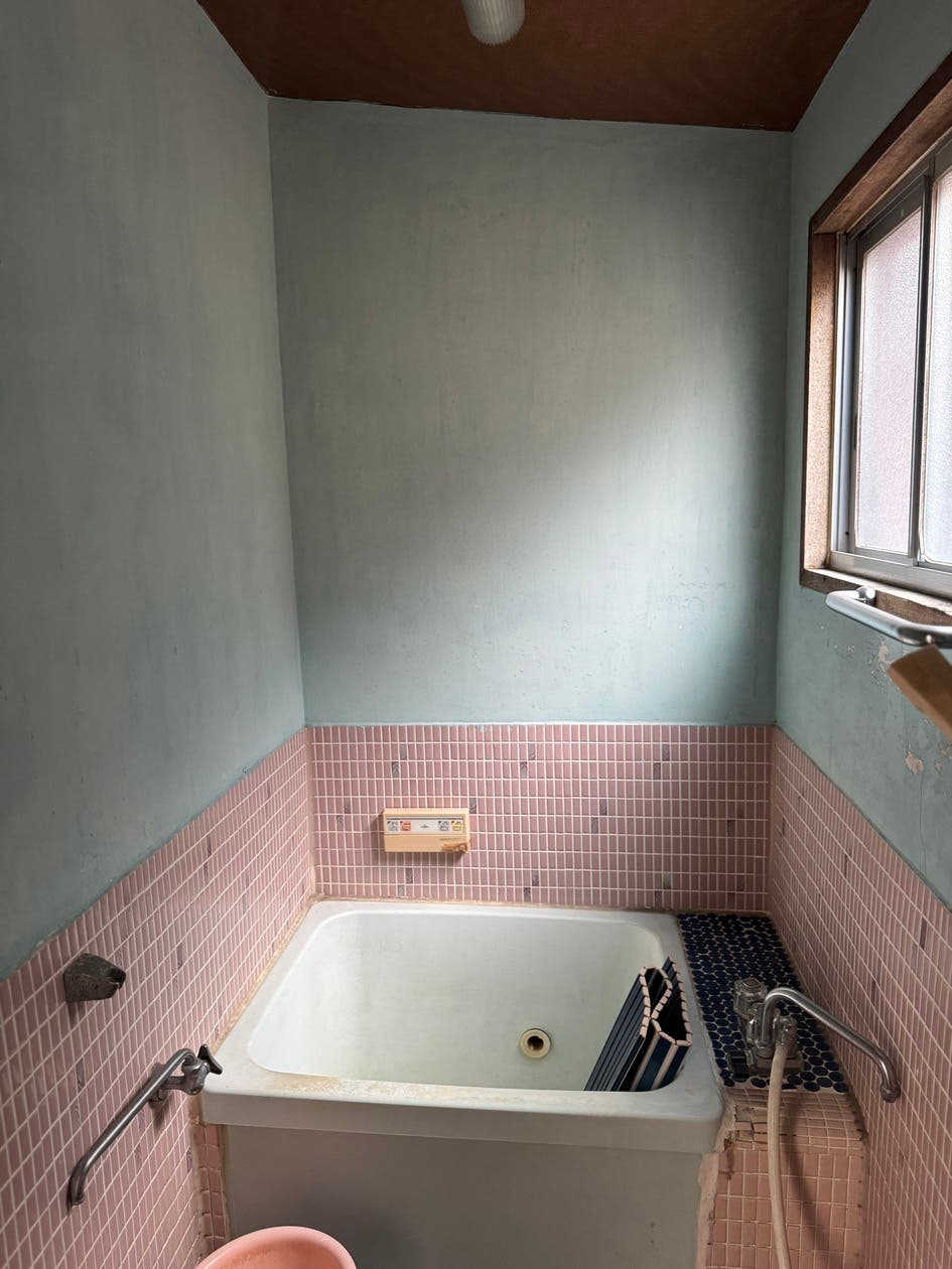 生活の痕跡が残る昭和レトロな空き家。廃墟撮影・コスプレ撮影に最適の写真9