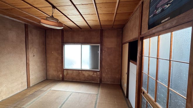 生活の痕跡が残る昭和レトロな空き家。廃墟撮影・コスプレ撮影に最適の写真12