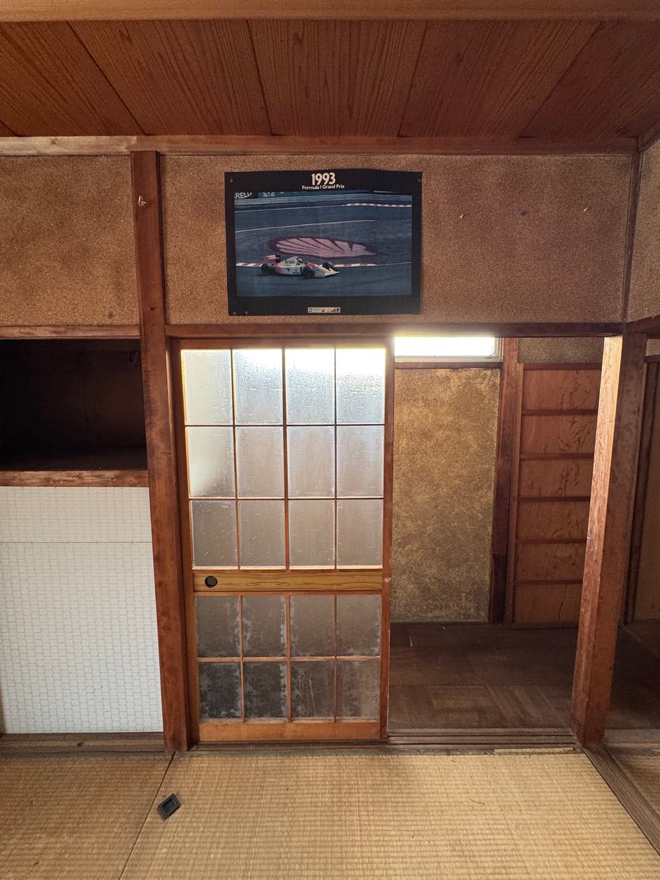 生活の痕跡が残る昭和レトロな空き家。廃墟撮影・コスプレ撮影に最適の写真14