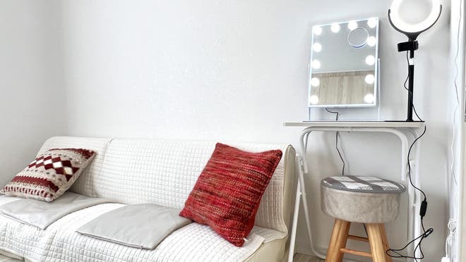 岡大裏徒歩1分⭕使い放題9時~20時▶定額5500円🚙🅿無料/映画鑑賞/🎀デート/🎂誕生会/MT/勉強にお勧めの写真6