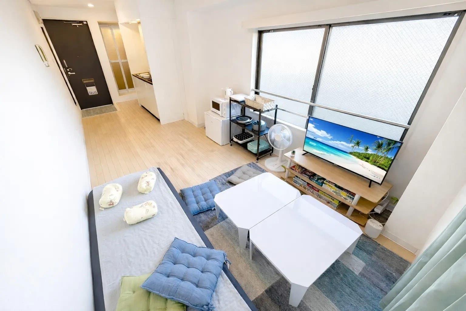 🚶八王子駅｜高速Wi-Fi完備📶｜🎲ボードゲーム充実｜🍳BRUNO＆卓上IHあり｜🎬映画見放題スペース🔌の写真4