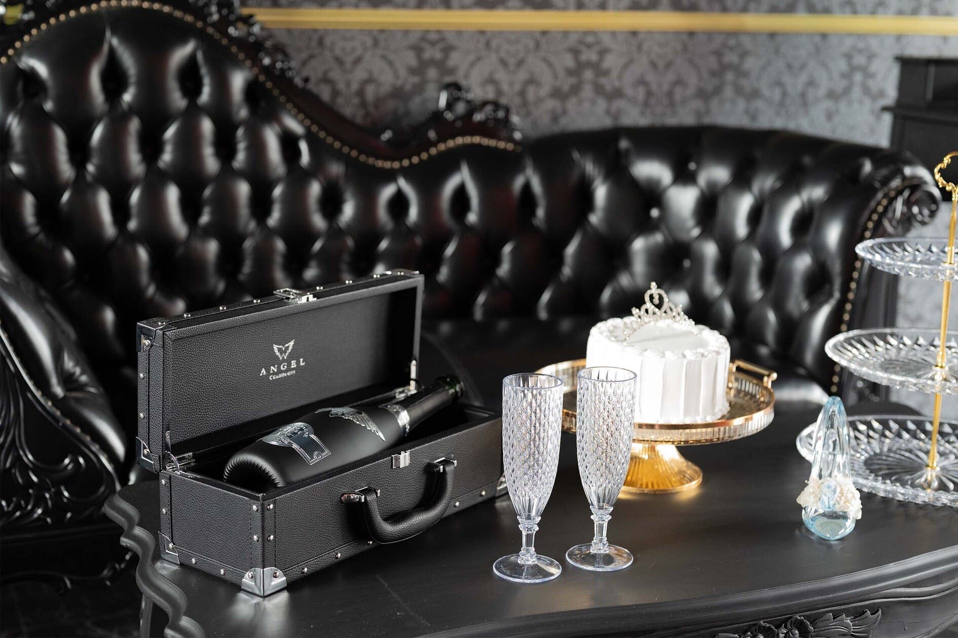 ‎💗新規OPEN♥Black&Red💖ゴシック調｜SNS話題｜南向き｜ポートレート｜コスプレ｜推し活｜配信｜商用利用の写真3