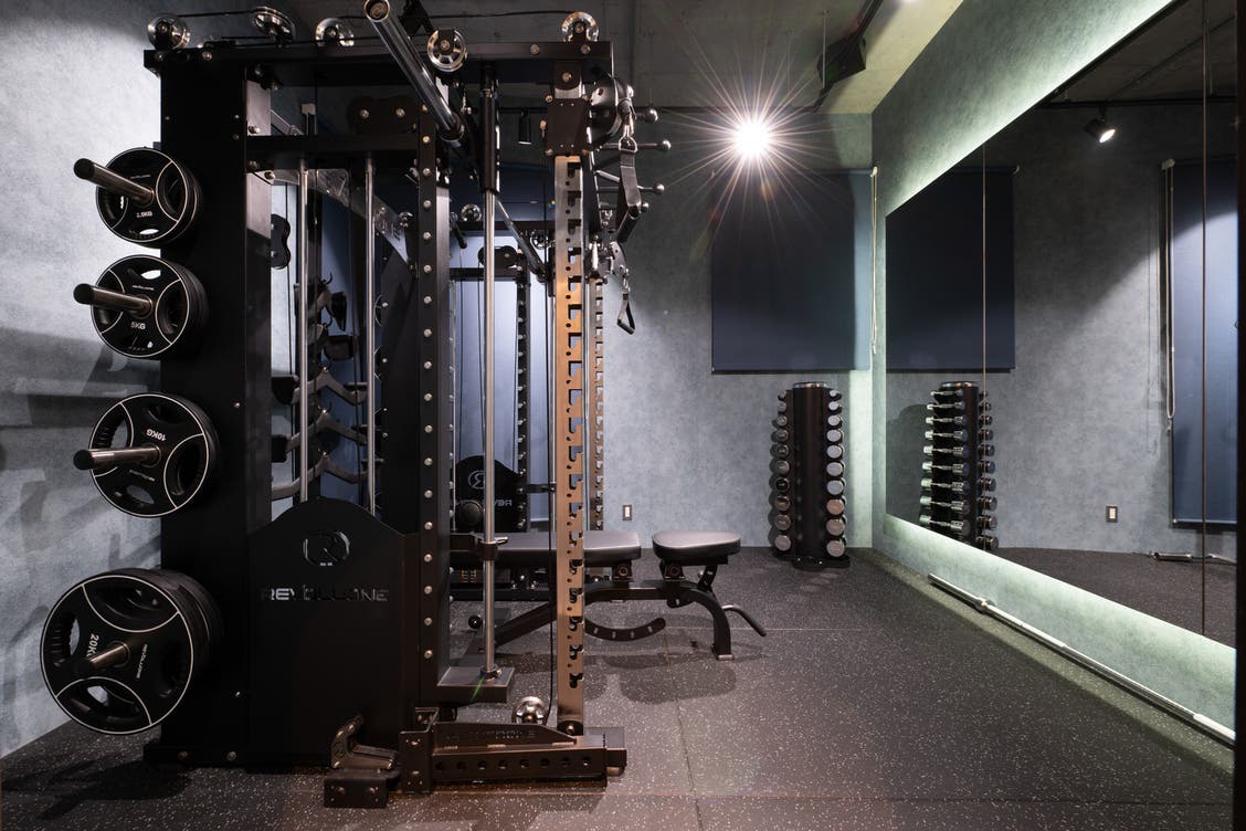 【武蔵小杉徒歩5分】 地域最安値!24時間営業!完全個室のお洒落なトレーニングジム