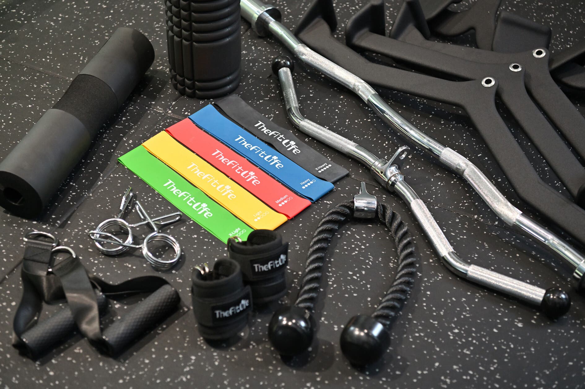 武蔵小杉徒歩5分！地域最安値！24時間営業中　お洒落な個室トレーニングジムの写真2