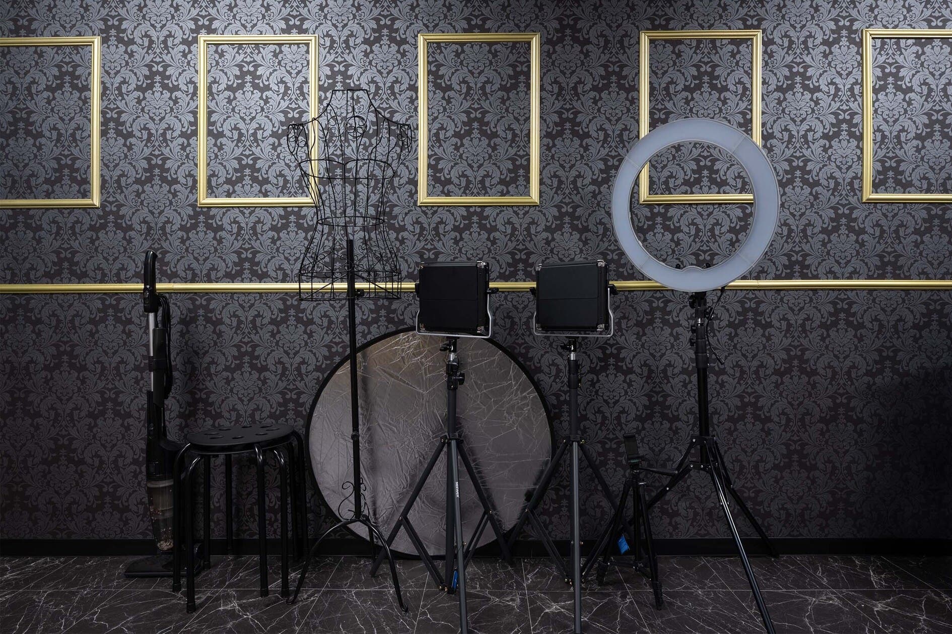 ‎💗新規OPEN♥Black&Red💖ゴシック調｜SNS話題｜南向き｜ポートレート｜コスプレ｜推し活｜配信｜商用利用の写真16