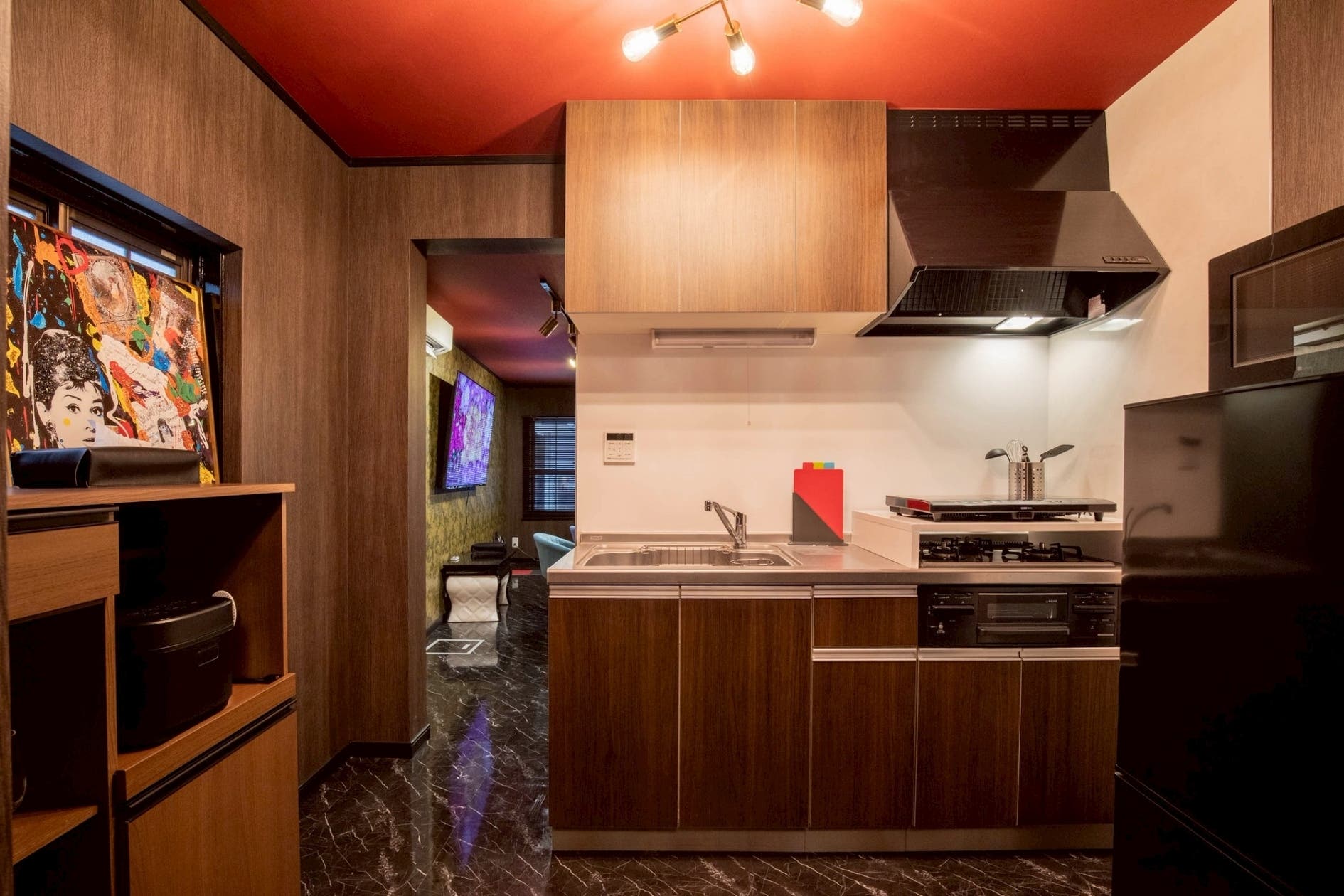 ♠️❤️【一棟貸切】ゲームテーブル(トランプなどのカードゲーム＆シート)完備｜仲間だけで遊べる完全プライベート空間🃏の写真2