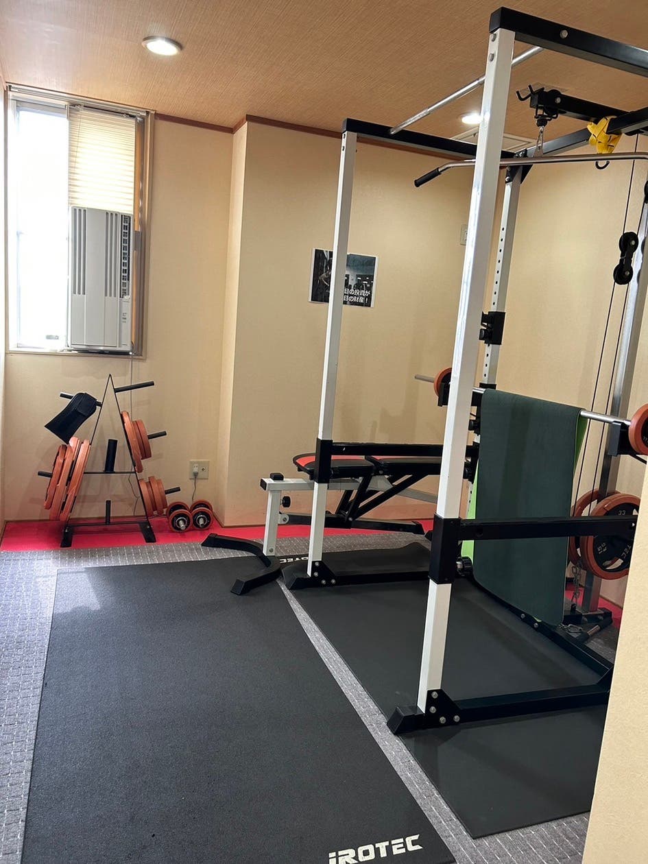 鈴鹿中央通り沿いのヨガスタジオの写真8