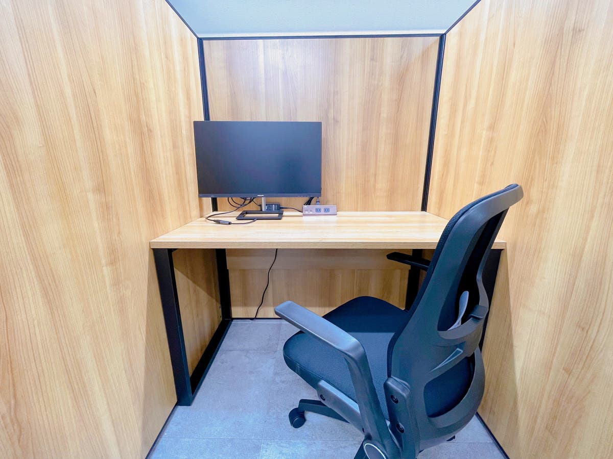 【モニター無し】河辺駅南口徒歩1分のコワーキングスペース No11（いいオフィス青梅河辺 by 95NJ ）の写真1