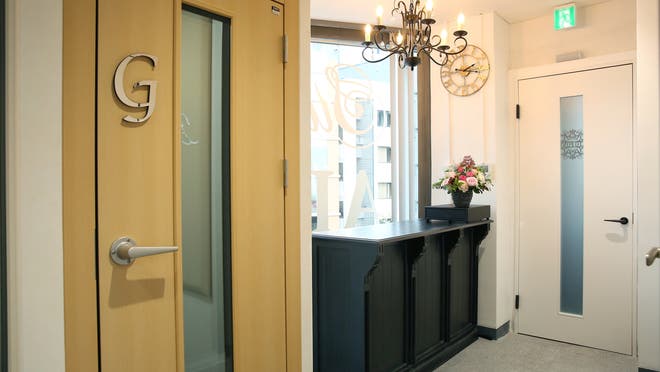 四谷三丁目駅徒歩1分🚃アビテックス🎼40Dr、ハイタイプ防音室 Dスタジオ アンプ付スピーカー🔈マイク🎤1セット無料💕の写真4