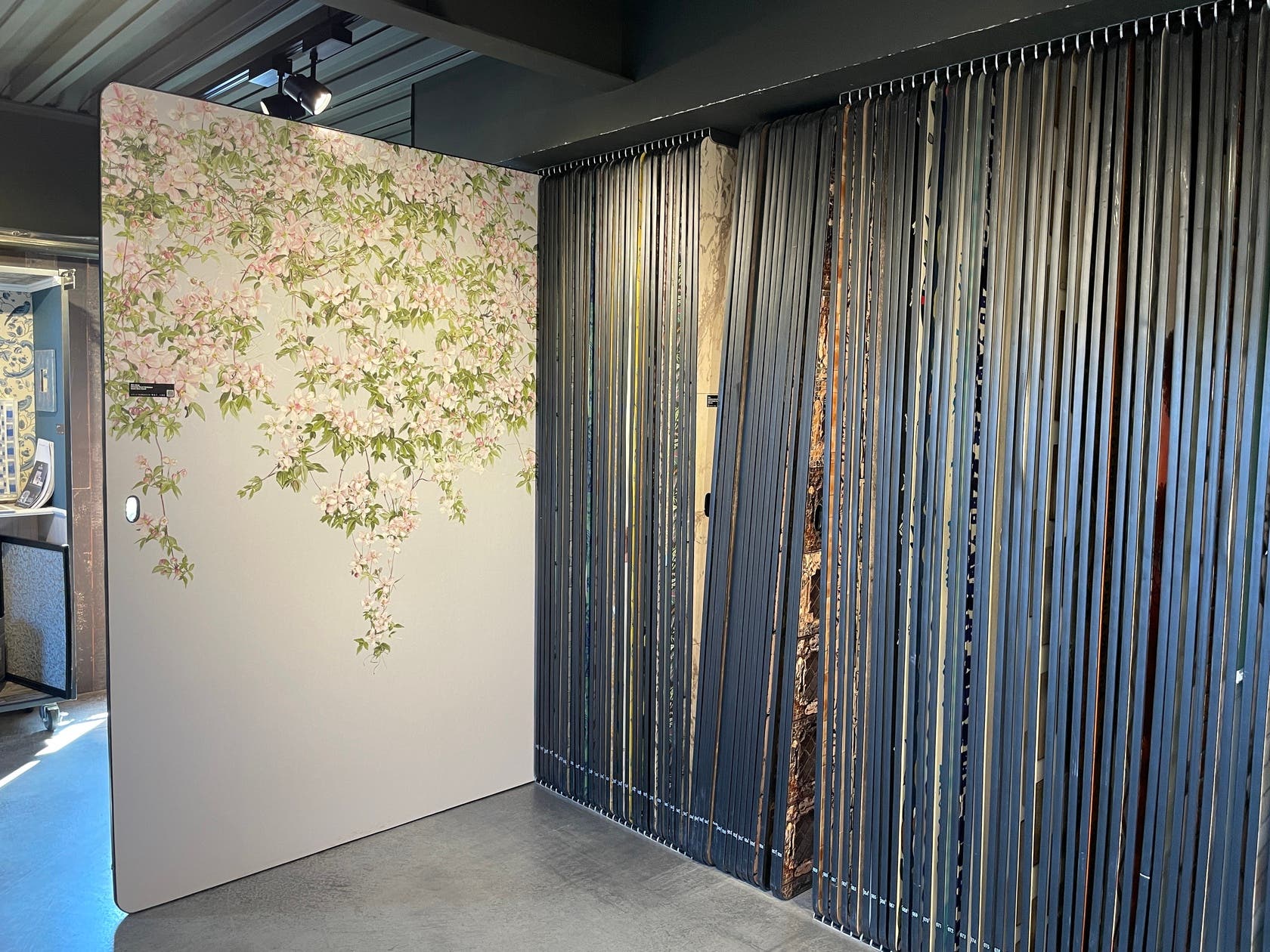 輸入壁紙専門店ならではの特別な空間の写真4
