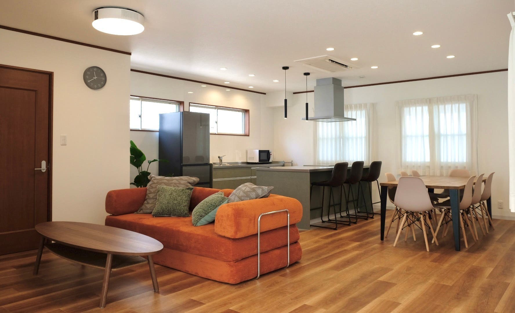 南町田グランベリーパーク駅徒歩2分｜おしゃれな50㎡スペース新登場！｜アイランドキッチン＋プロジェクター｜最大20名の写真1