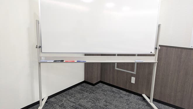 併設の控室も利用可能!レンタルスペース&大会議室【大阪駅・梅田駅各線より徒歩3分~5分の好立地♪】の写真11
