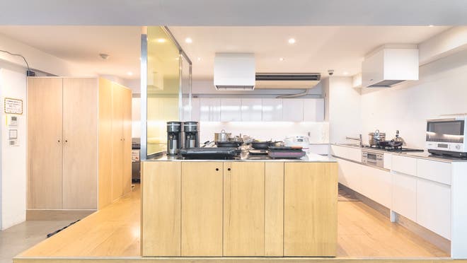 スペモ🏘️駅徒歩4分🚶ハイクオリティキッチン🍳パーティー🎉会議・プレゼン💼歓迎会・同窓会🤝829_Patia西新橋の写真2