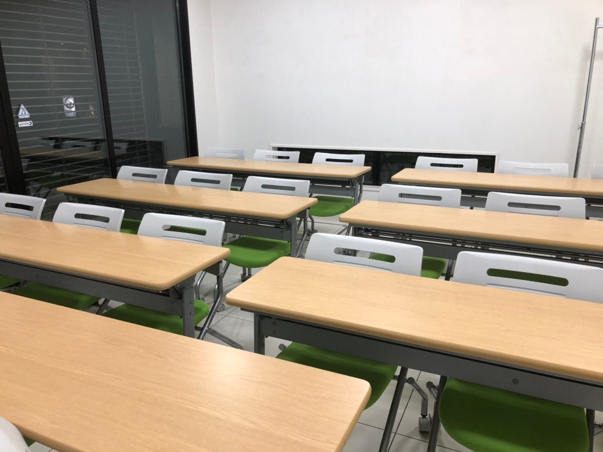 ＜馬車道駅徒歩1分＞ 馬車道駅前 　Room1　18名様収容の中会議室の写真3