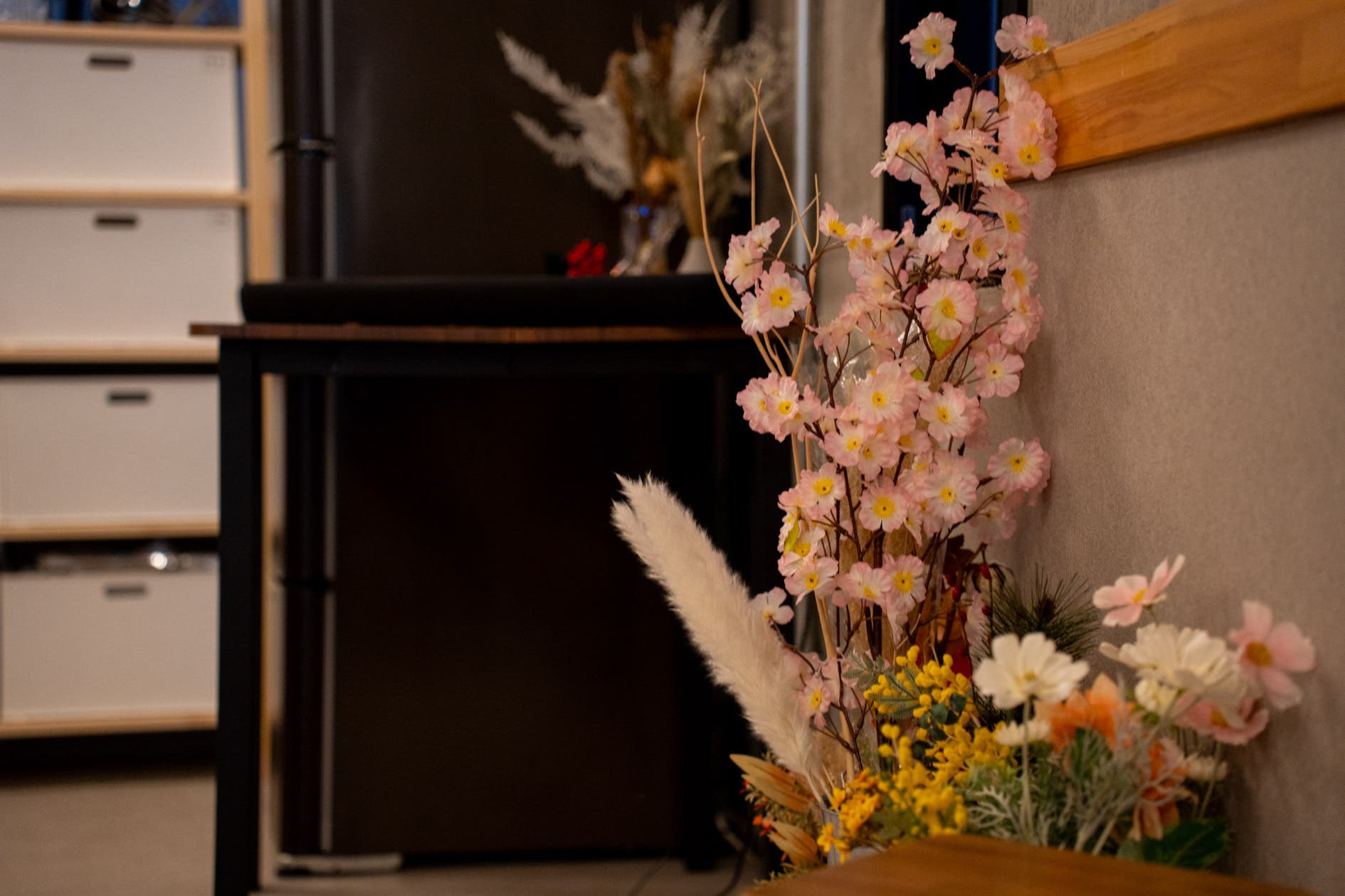 【二子玉川10分/41㎡長方形空間】撮影会社運営のスタジオ&遊び場｜撮影,イベント,個展,オフ会｜プロ機材,ミニキッチン,小物の写真8