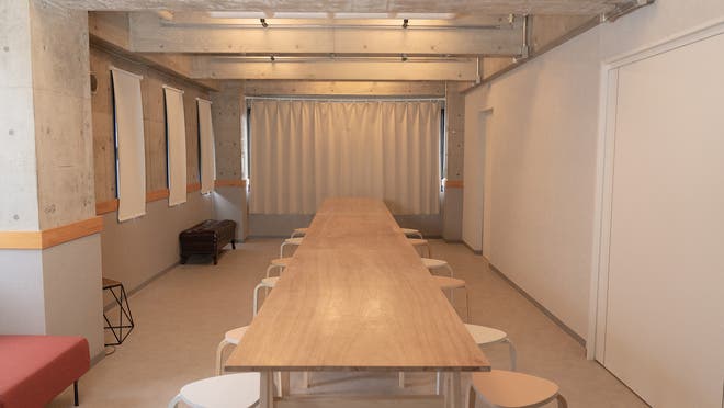 【二子玉川10分/41㎡長方形空間】撮影会社運営のスタジオ&遊び場|撮影,イベント,個展,オフ会|プロ機材,ミニキッチン,小物の写真12