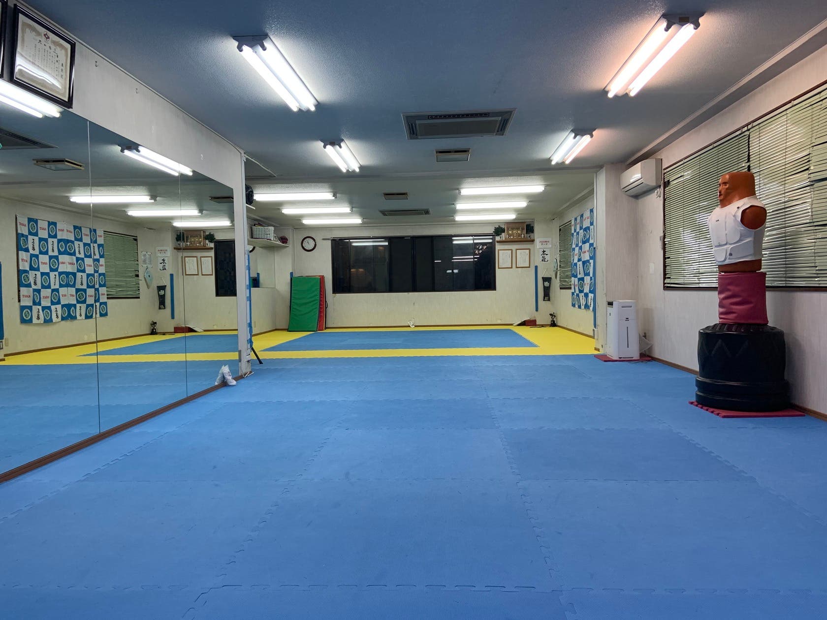 【豊中/110㎡】大人数可！武道・ダンス・ヨガ・演劇練習等様々な用途にの写真3