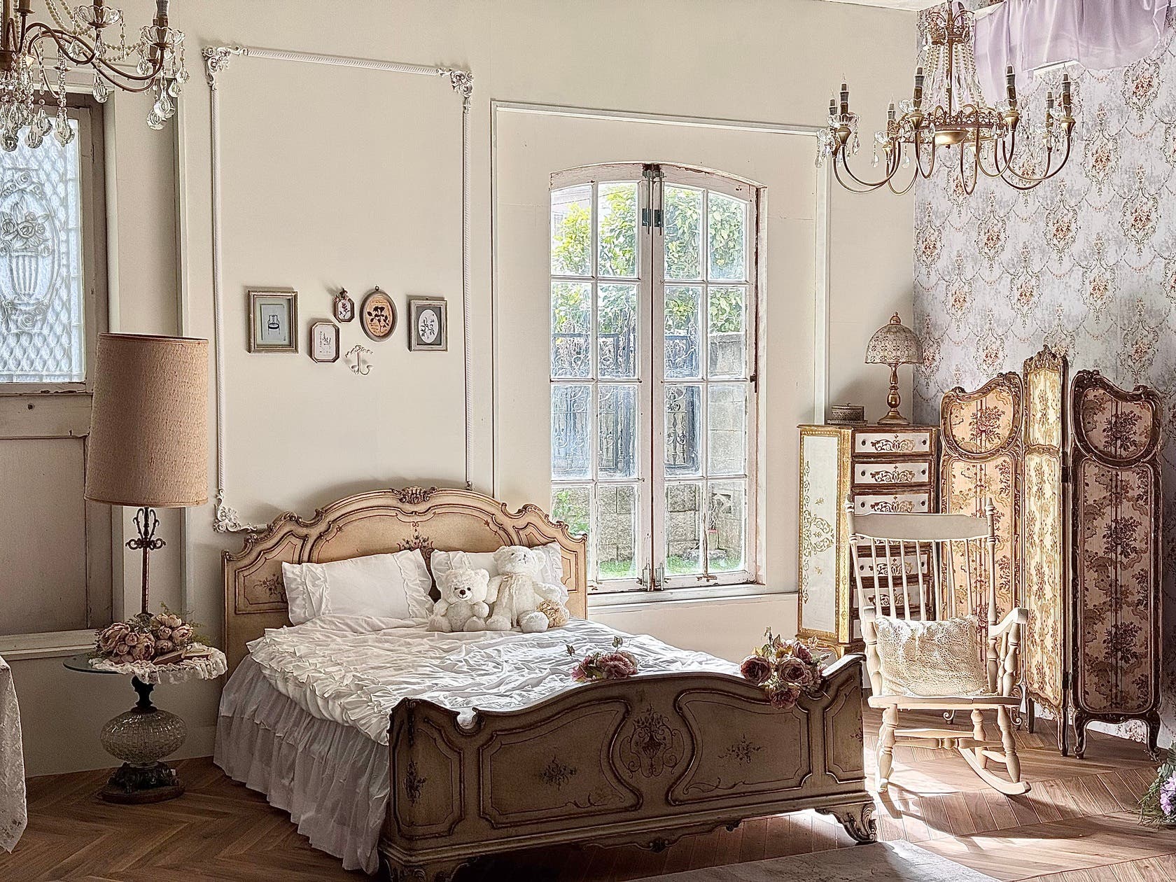 ルームロサ、津田沼駅から徒歩9分のアンティークスタジオの写真1