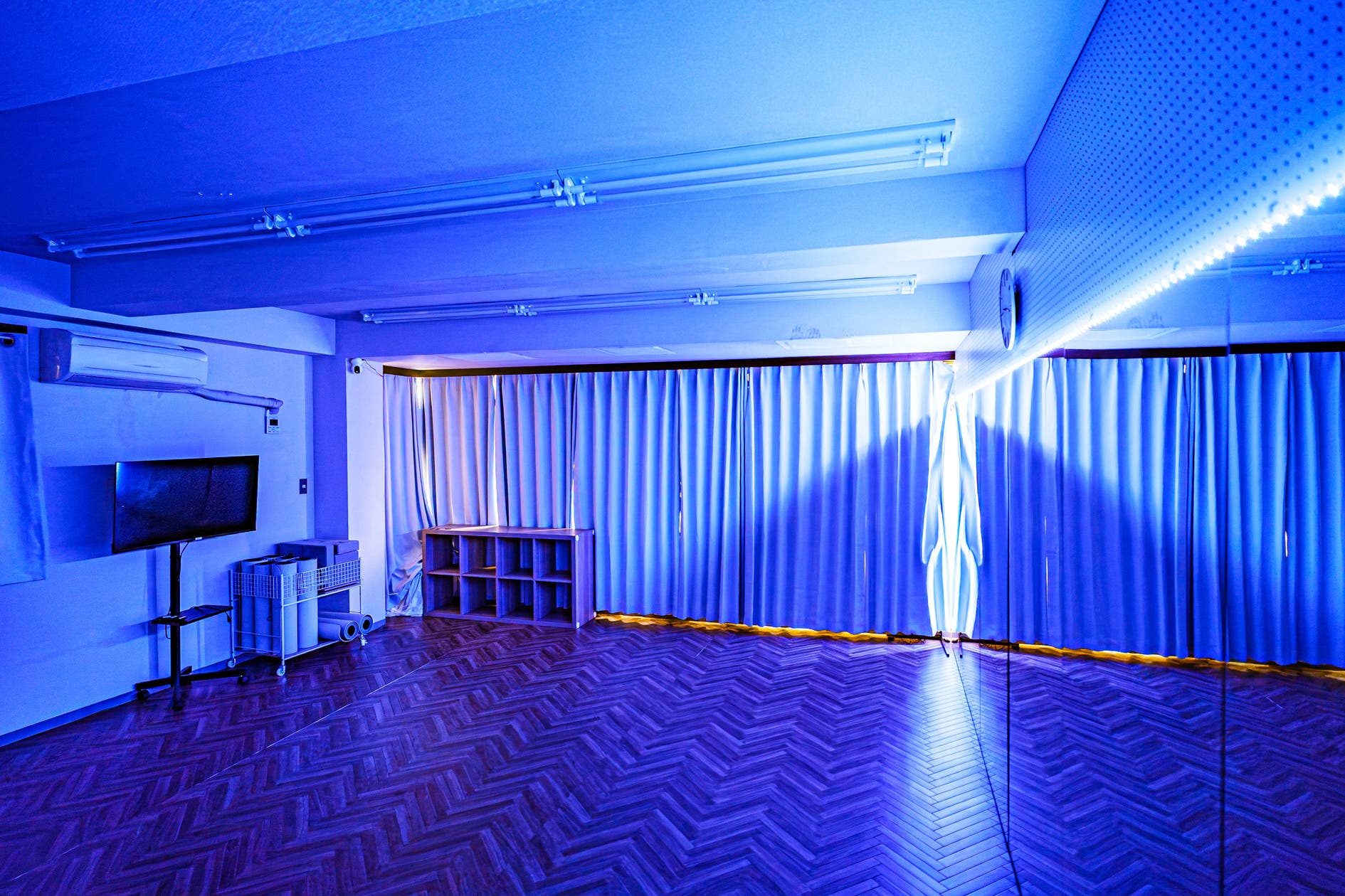 特別価格継続中🎉【横浜エリア|天王町駅6分】リニューアルしました✨37㎡広々空間♪ダンス・ヨガ・楽器演奏等におすすめ☆大型鏡の写真10