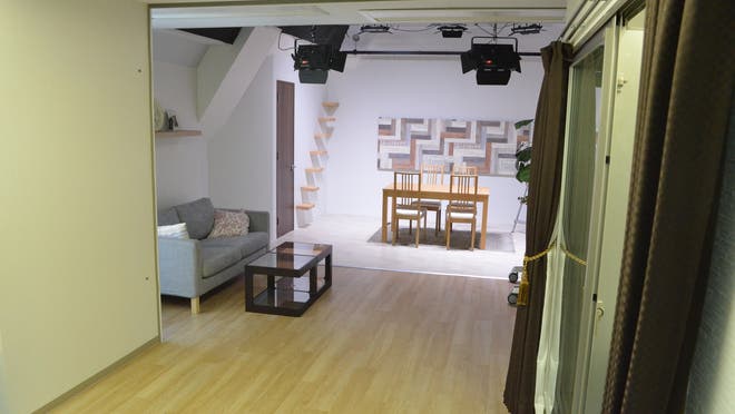 配信・対談に特化! リビング常設スタジオ|クロマキー撮影OK|インタビュー撮影・番組収録・動画配信まで幅広く対応!の写真7