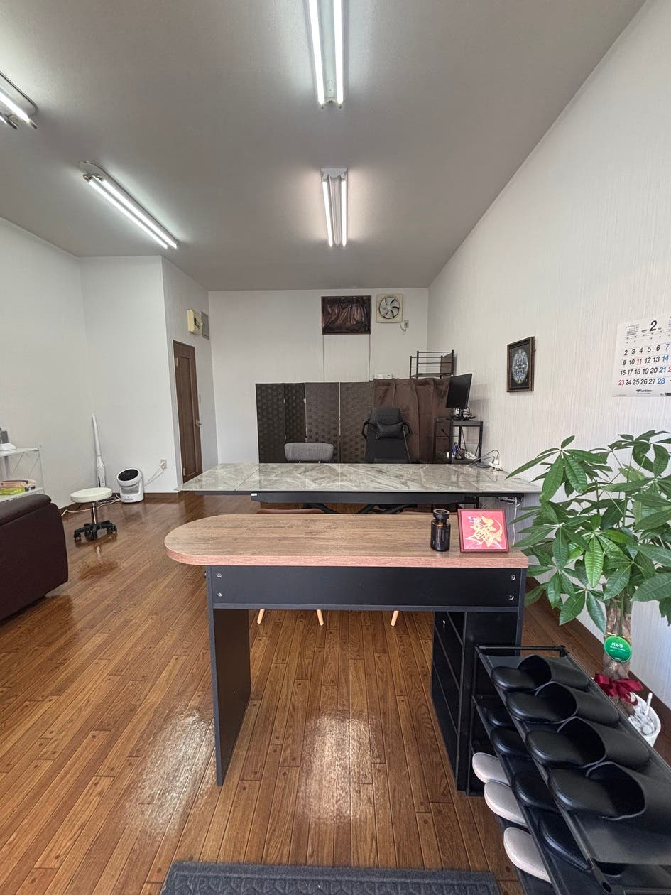 【箱崎駅 徒歩10分】【無料駐車場1台】会議室•サロン•撮影の写真2