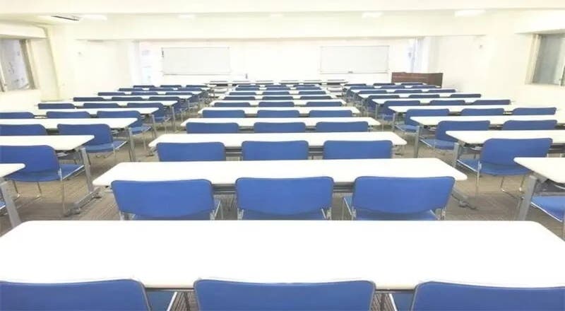 入谷駅徒歩３分！入谷ホール　96名様収容の大会議室