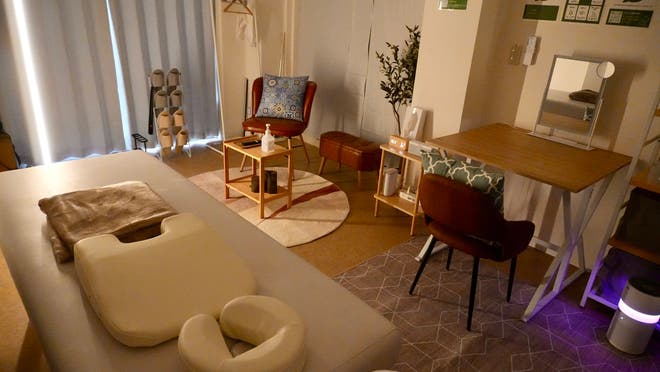 ★NEWOPEN★錦糸町3分/レンタルサロン/マッサージ・整体・エステ・ワークスペース等/自動昇降ベッド/WiFi/無料備品多数の写真3