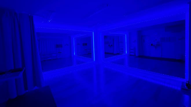 オープン割🎉ダンスに最適個室✨三ノ宮駅徒歩1分|清潔|大型2面鏡|モニター|更衣室|無料備品多数|個人レッスン|ヨガ|ダンスの写真5