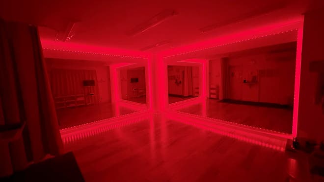 オープン割🎉ダンスに最適個室✨三ノ宮駅徒歩1分|清潔|大型2面鏡|モニター|更衣室|無料備品多数|個人レッスン|ヨガ|ダンスの写真4