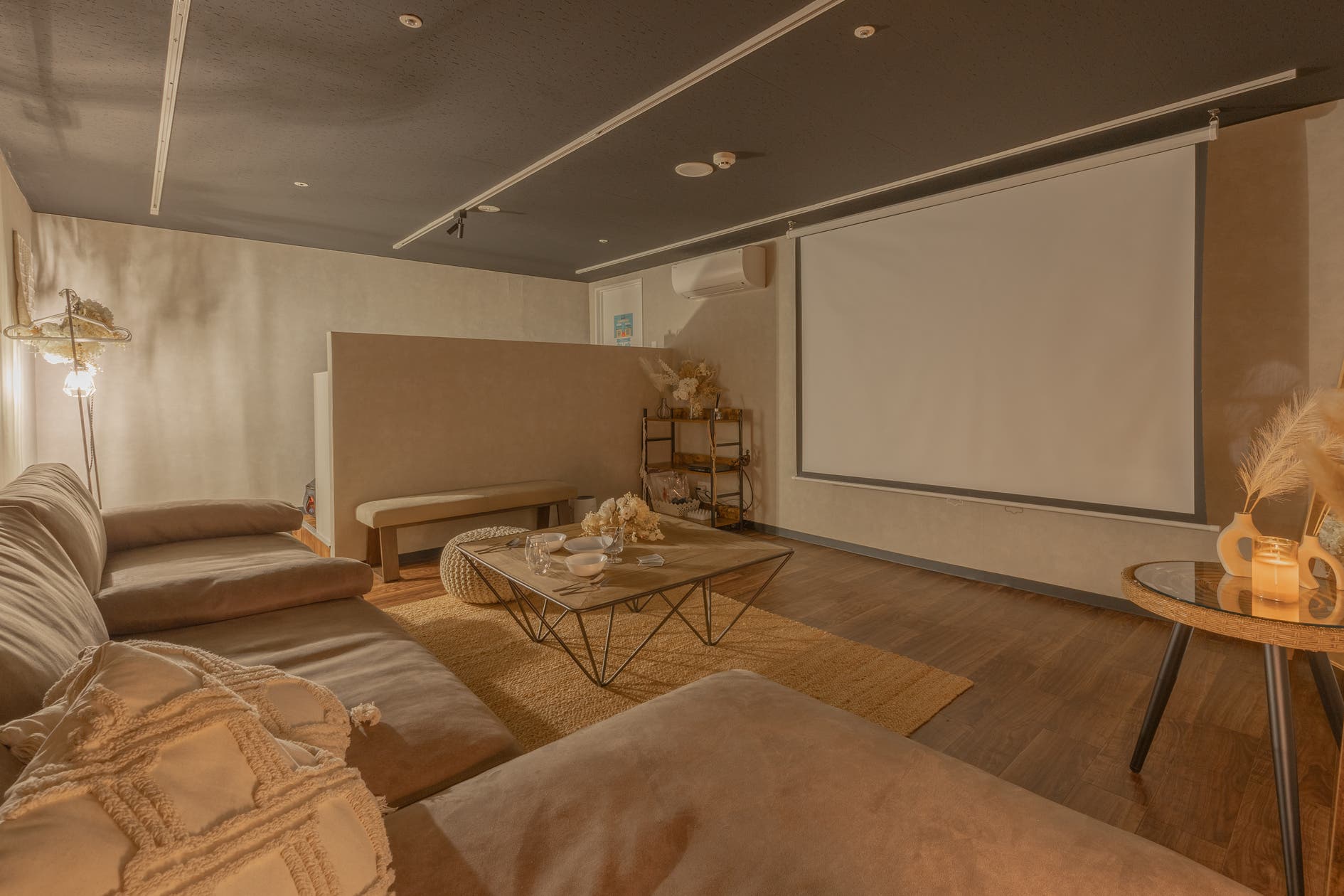 スペモ🥀学割👩‍🎓デート💗プロジェクター🎥女子会💎パーティ🥂映画鑑賞🎬️撮影📸823_Atelier大阪梅田の写真7