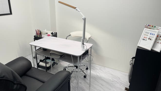 新潟駅前ネイルスペースAの写真1