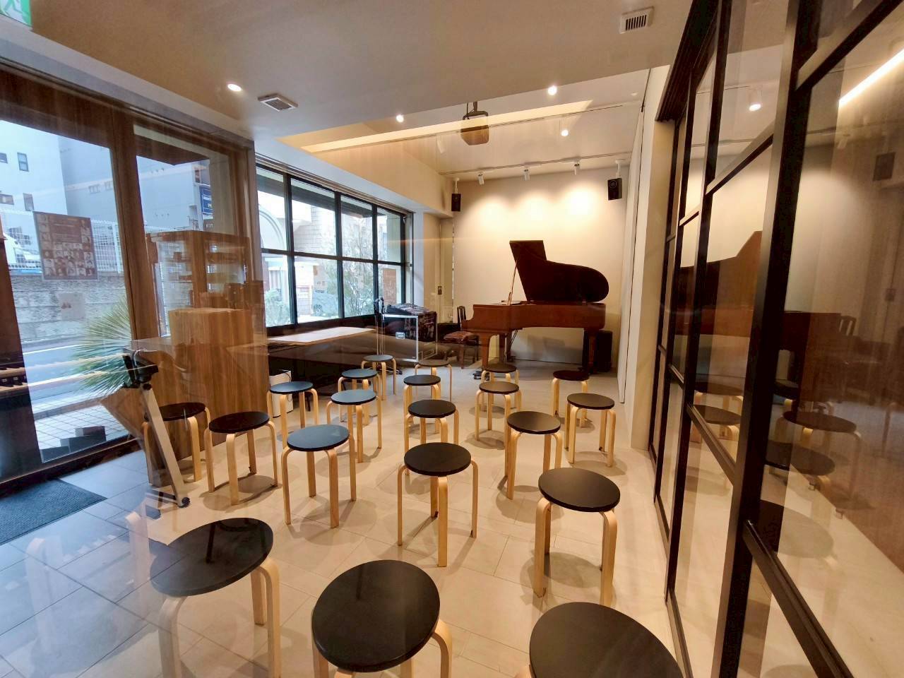 目白駅2分🚶‍♂️グランドピアノ無料🎹音楽スタジオ🎶パーティ🎉撮影・収録にも🎥【S】M-Lab HATCHの写真7