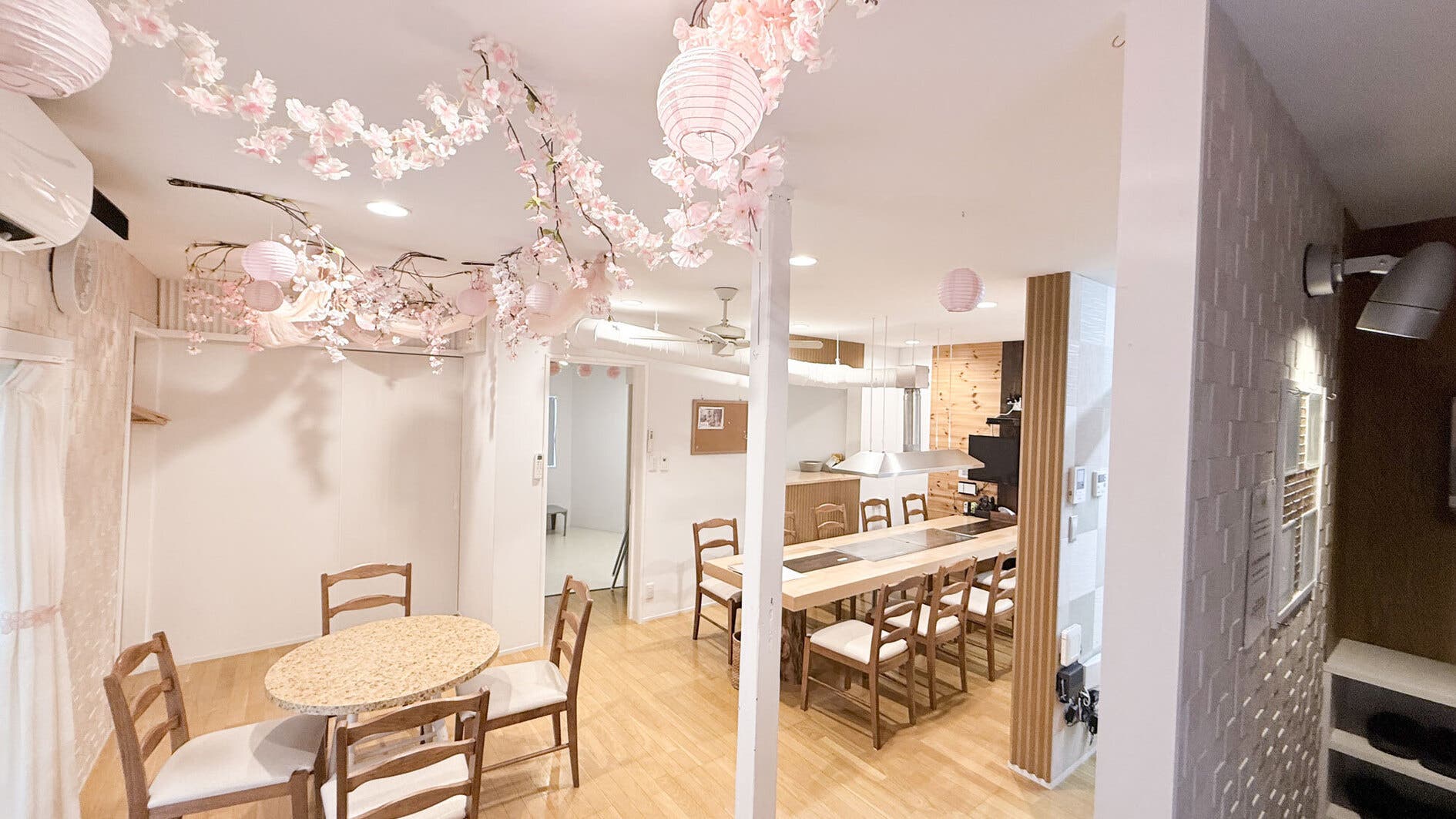 【🌸インドア花見🌸馬橋駅徒歩7分】一軒家🏠駐車場2台🚗キッズルーム完備🍀12人着席可の鉄板テーブル🍖の写真8