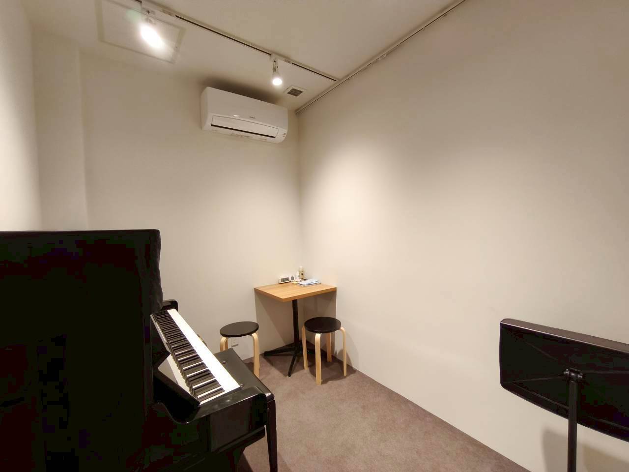 目白駅2分🚶‍♂️完全個室🚪ピアノ無料🎹音楽スタジオ🎶撮影・収録にも🎥【C】M-Lab HATCHの写真11