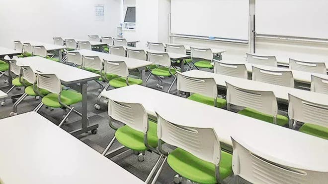 <新横浜駅4分!新横浜ホール 第1会議室 収容人数45名様>の写真1