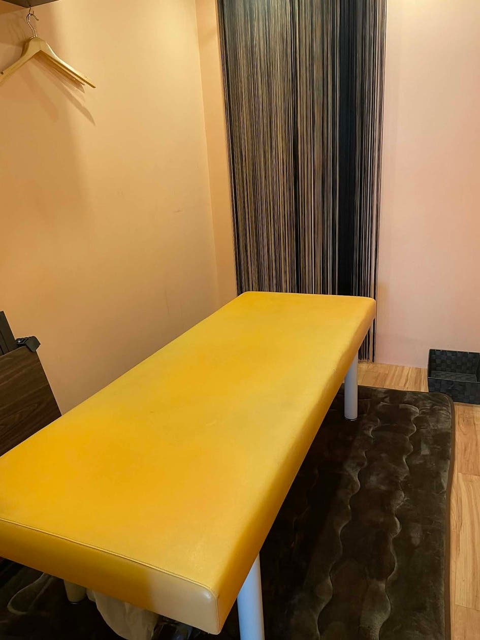 エステシャンorマッサージ師orネイリスト さん必見！！本通り電停から30秒、紙屋町西電停から2分の好立地！の写真7