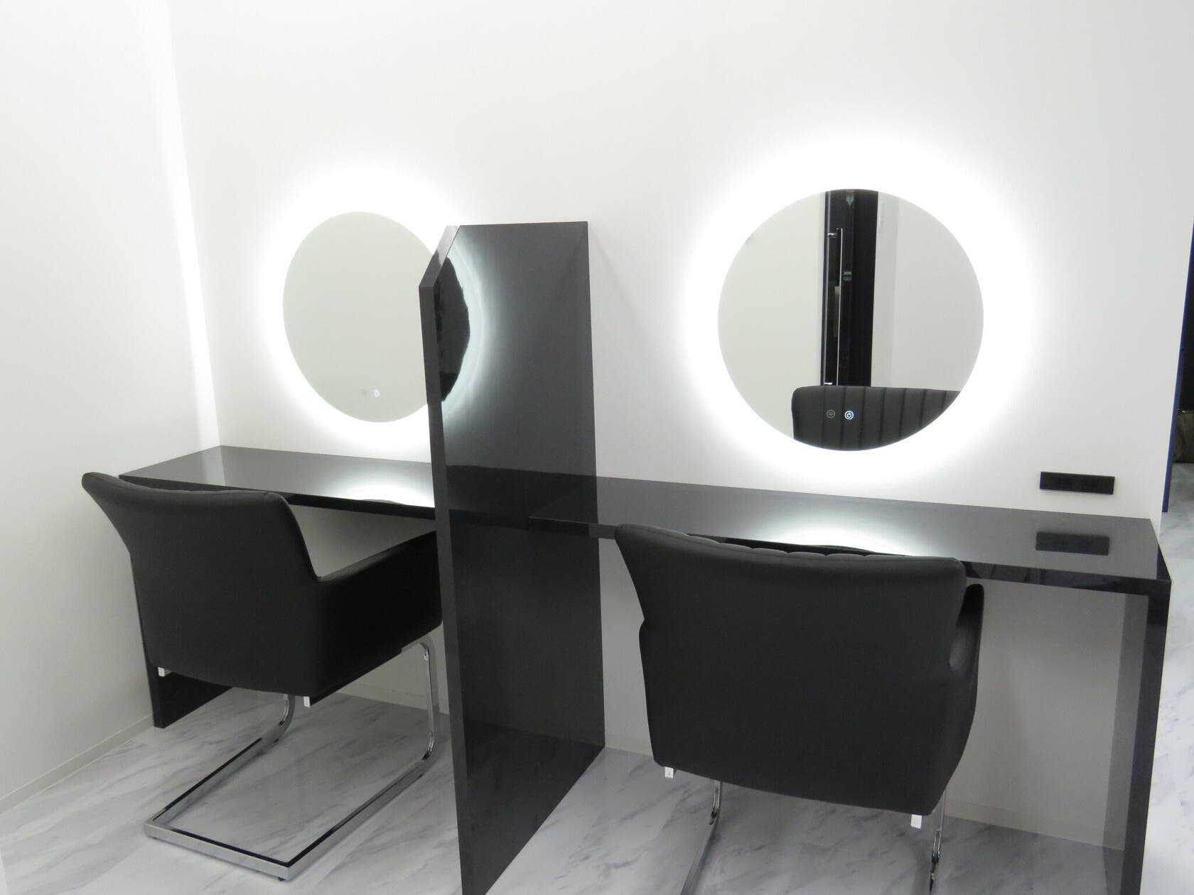 メイクROOM (A)の写真1