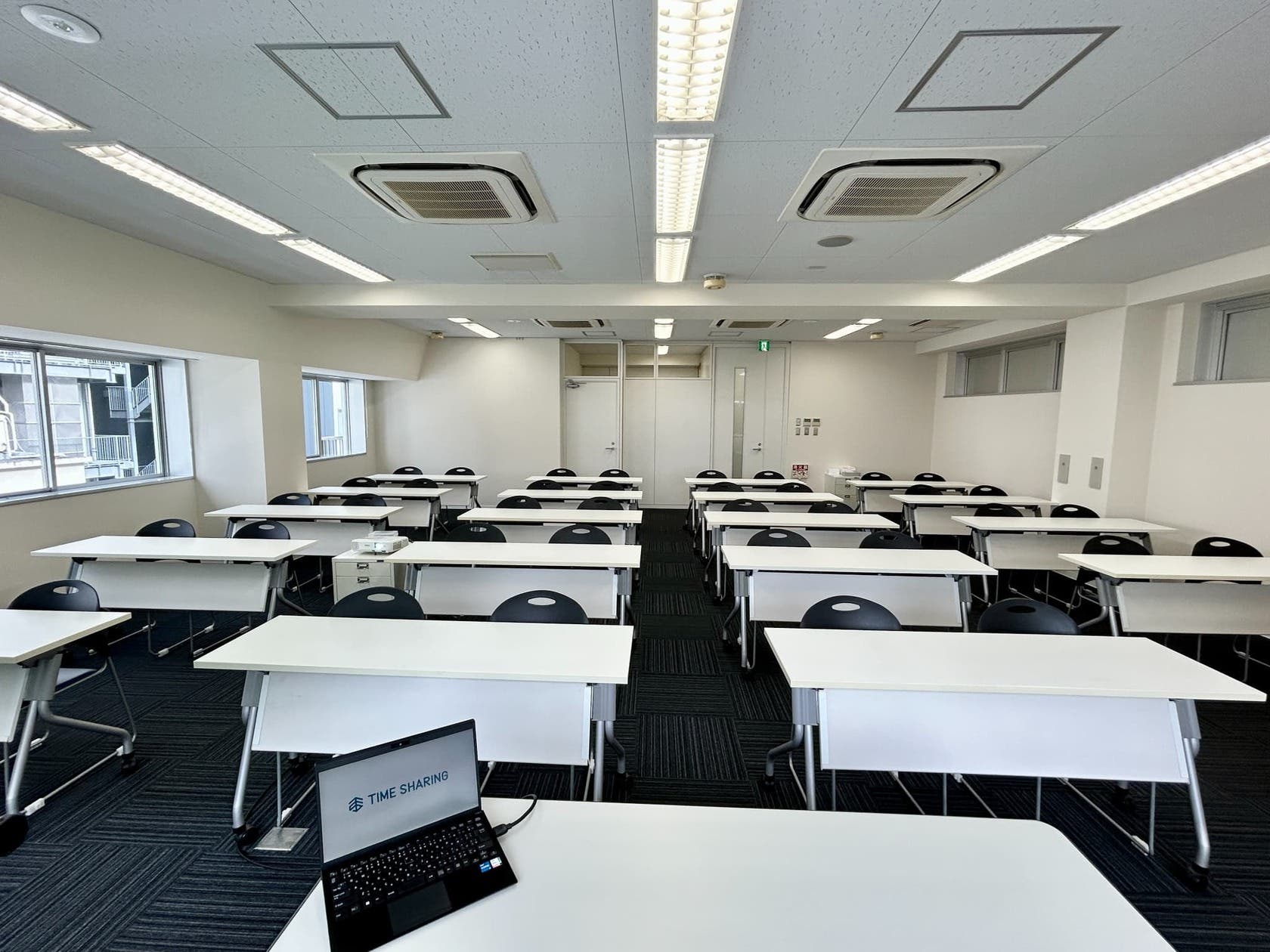 5C【仙台駅 2分！便利な駅近♡】オプション料金0円で設備・備品使い放題♪便利な駅近♥の写真2