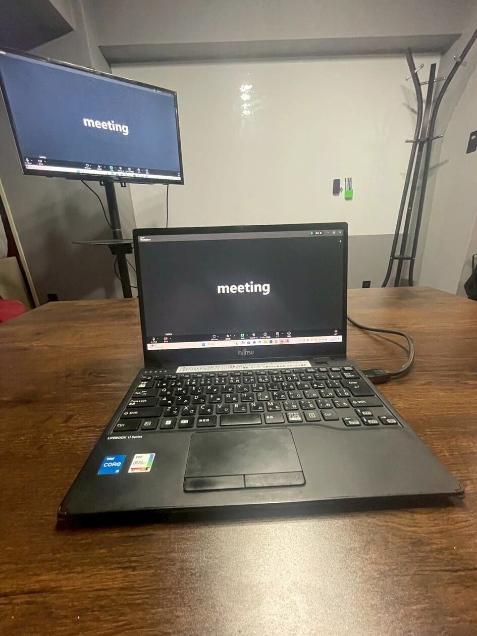 渋谷・道玄坂｜最大8名｜24h｜夜間〜早朝の利用可｜ホムパ/ボドゲ/映画・スポーツ鑑賞/会議・テレワーク｜近くにコンビニ&ドンキの写真5