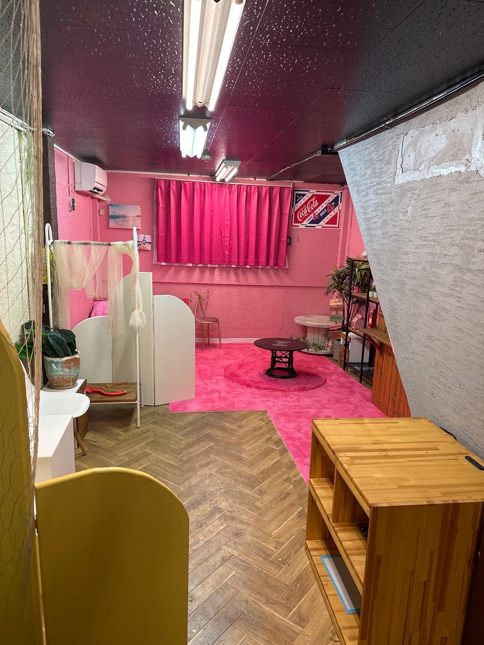 天然木の温もり溢れるアメリカンテイスト撮影スタジオの写真3