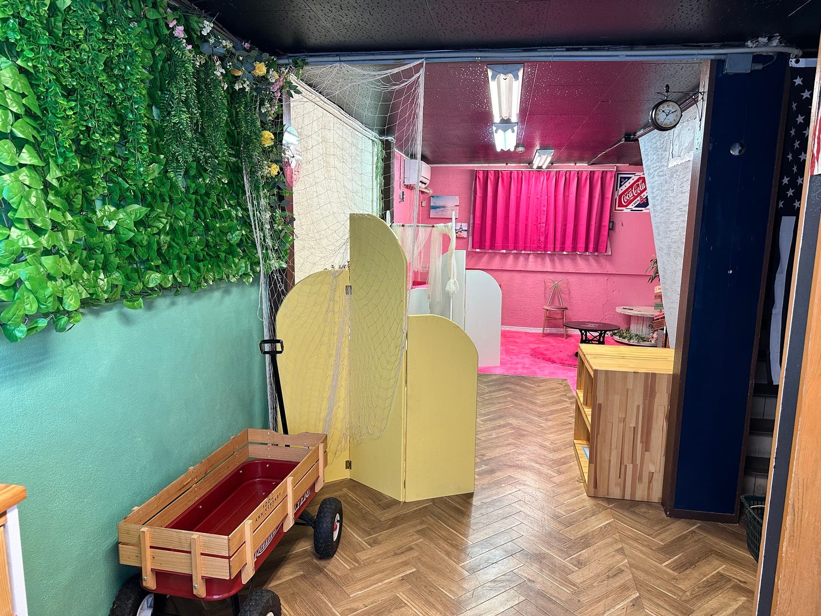 天然木の温もり溢れるアメリカンテイスト撮影スタジオの写真5