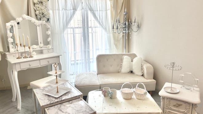 【丸の内駅徒歩5分】新規OPEN🎉姫系撮影スタジオ🌈✨️| 推し活 | 生誕祭 | ポトレの写真1